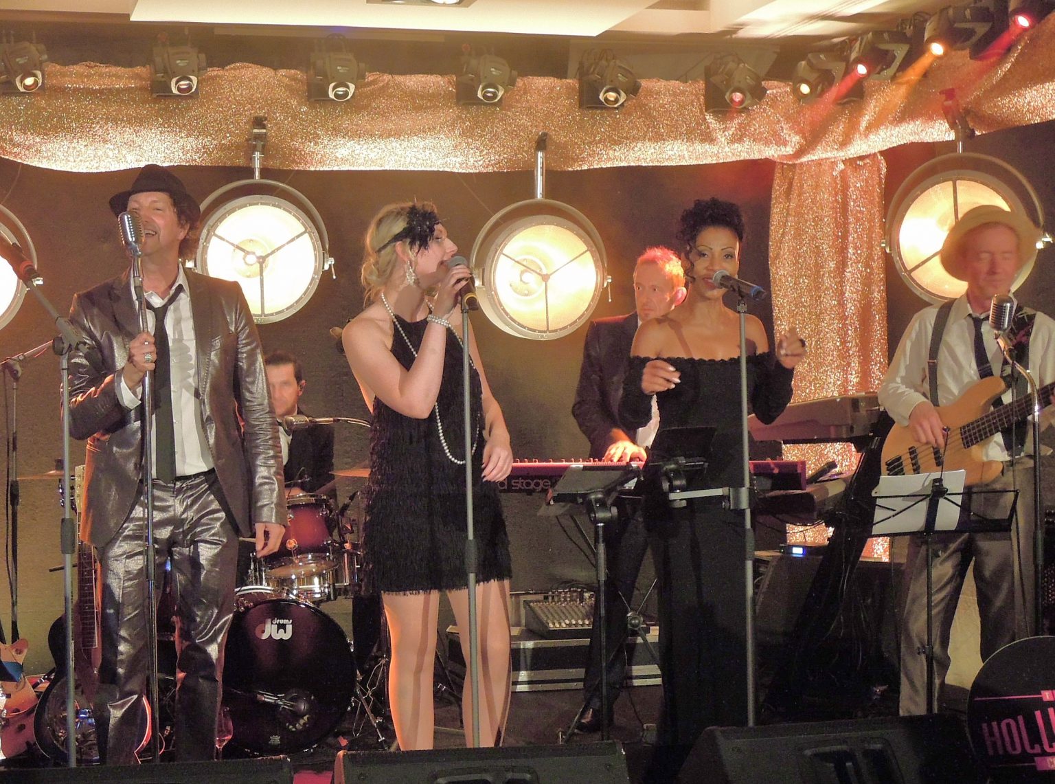 Hollywood-Connection